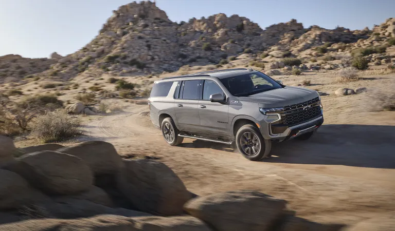 2024 Suburban vs 2024 Expedition - Rick Hendrick City Chevrolet